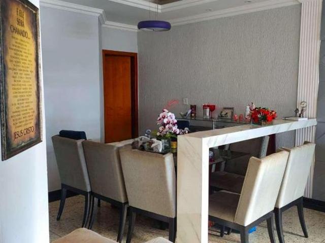 Casa com 3 quartos à venda em Belo Horizonte, no bairro Serrano