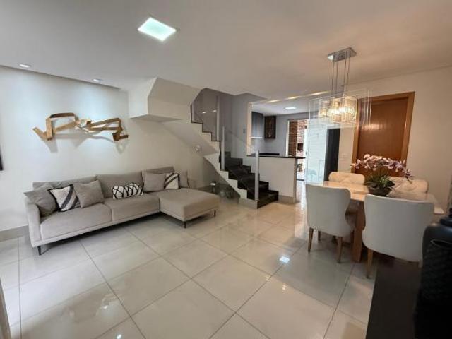 Casa com 3 quartos à venda em Belo Horizonte, no bairro Palmares