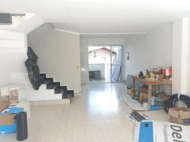 Casa com 3 quartos à venda em Belo Horizonte, no bairro Planalto