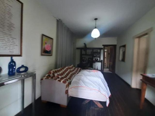 Casa com 3 quartos à venda em Belo Horizonte, no bairro Prado
