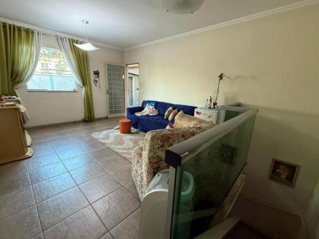 Casa com 3 quartos à venda em Belo Horizonte, no bairro Vila Cloris