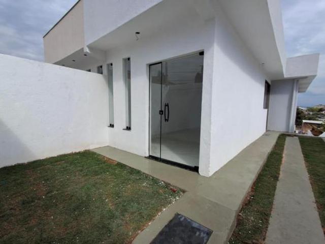 Casa com 3 quartos à venda em Betim, no bairro Icaivera
