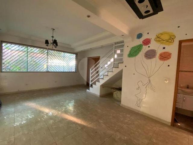 Casa com 3 quartos à venda em Boqueirão SP