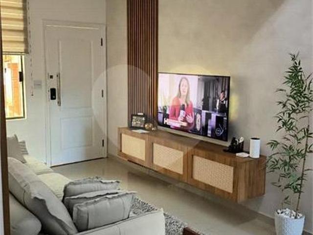 Casa com 3 quartos à venda em Boqueirão SP