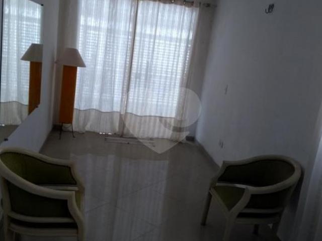 Casa com 3 quartos à venda em Boqueirão SP