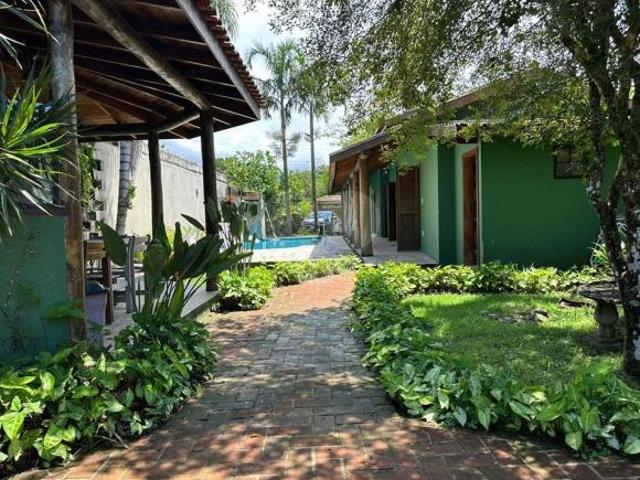 Casa com 3 quartos à venda em Boracéia SP