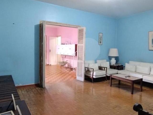 Casa com 3 quartos à venda em Bosque SP