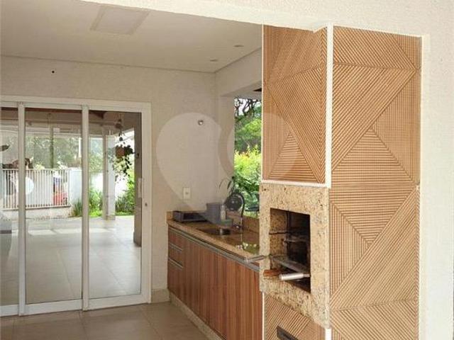 Casa com 3 quartos à venda em Bosque SP