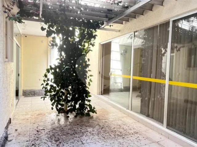 Casa à venda com 3 quartos, sendo 1 suíte, no Brooklin, São Paulo SP