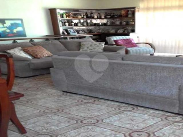 Casa com 3 quartos à venda em Campo Grande SP