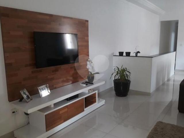 Casa com 3 quartos à venda em Campo Grande SP
