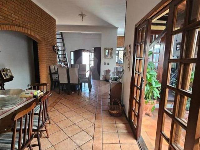 Casa com 3 quartos à venda em Canto do forte SP