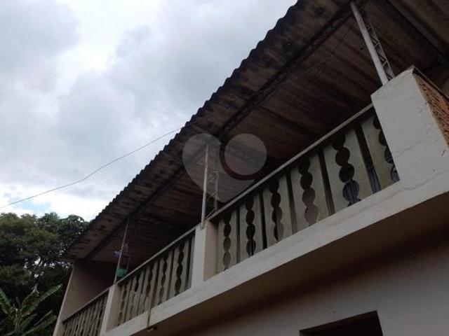 Casa com 3 quartos à venda em Capoavinha SP