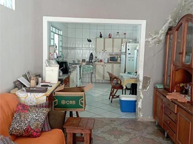 Casa com 3 quartos à venda em Castelinho SP