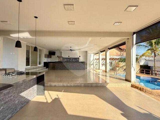 Casa com 3 quartos à venda em Centro SP