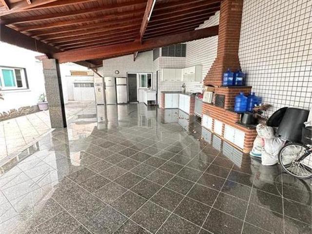 Casa com 3 quartos à venda em Centro SP