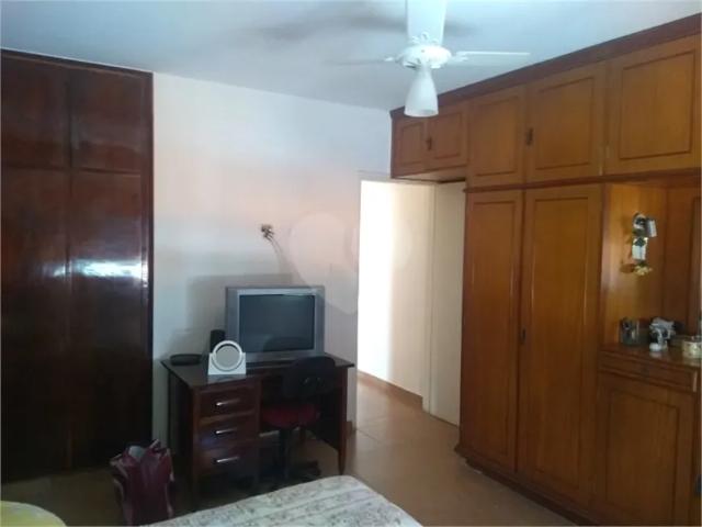 Casa com 3 quartos à venda em Chácara inglesa SP