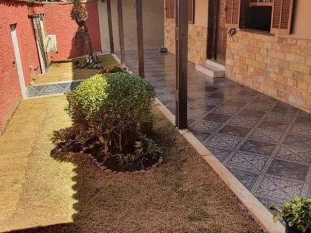 Casa com 3 quartos à venda em Contagem, no bairro Colonial