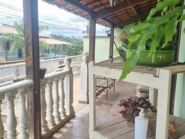 Casa com 3 quartos à venda em Contagem, no bairro Colonial