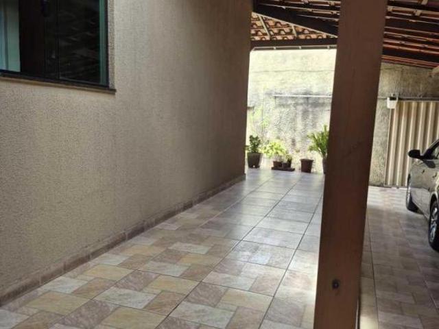 Casa com 3 quartos à venda em Contagem, no bairro Conjunto Água Branca