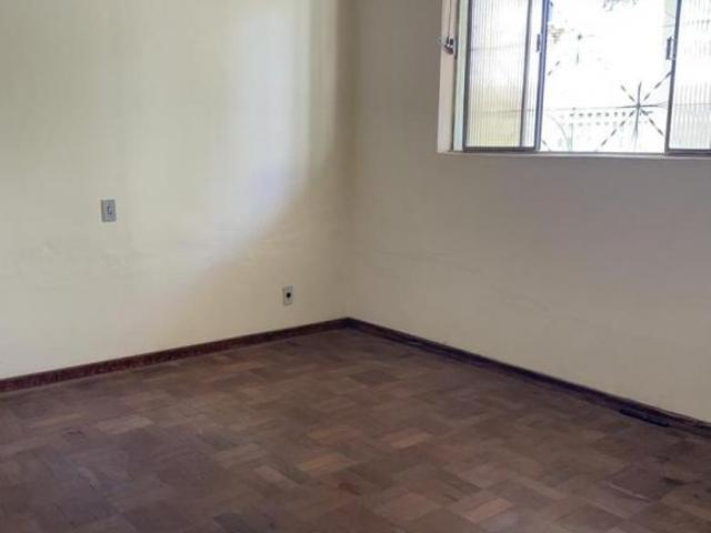 Casa com 3 quartos à venda em Contagem, no bairro Alvorada