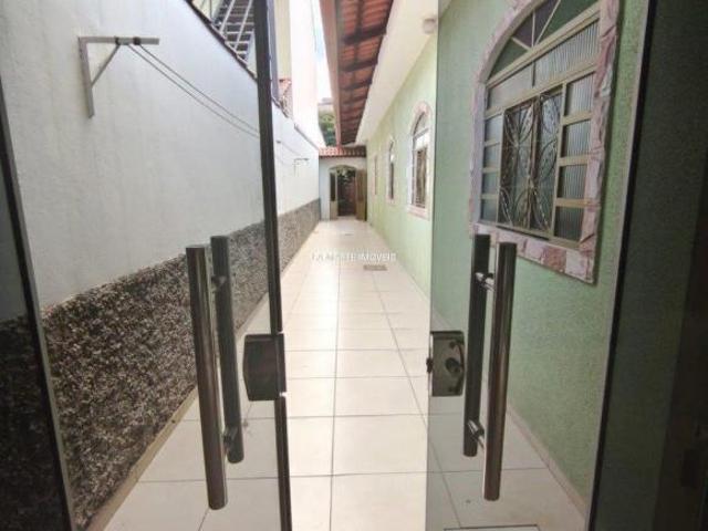 Casa com 3 quartos à venda em Contagem, no bairro Fonte Grande