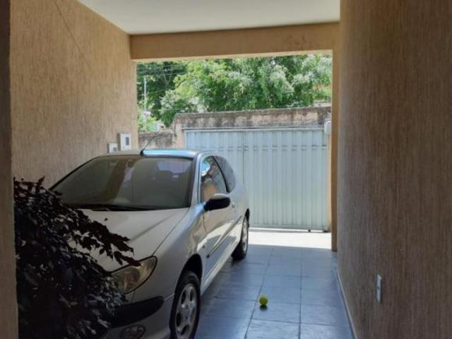 Casa com 3 quartos à venda em Contagem, no bairro Industrial