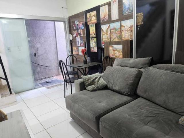 Casa com 3 quartos à venda em Contagem, no bairro Jardim Pérola