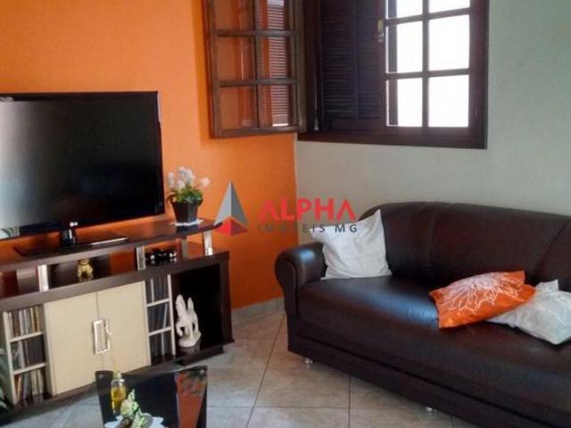Casa com 3 quartos à venda em Contagem, no bairro Jardim Riacho Das Pedras