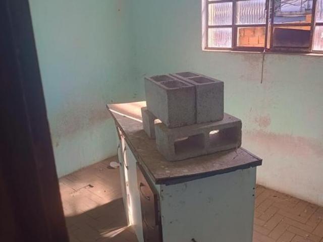 Casa com 3 quartos à venda em Contagem, no bairro Jk