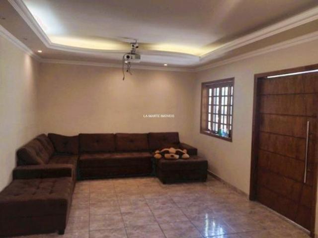 Casa com 3 quartos à venda em Contagem, no bairro Oitis