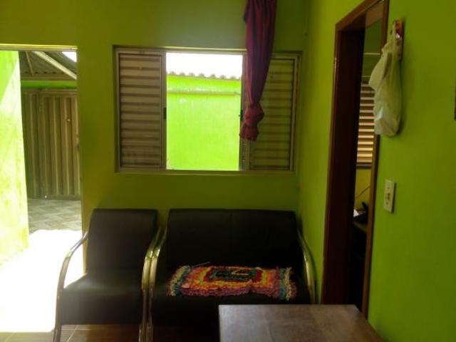 Casa com 3 quartos à venda em Contagem, no bairro Monte Castelo