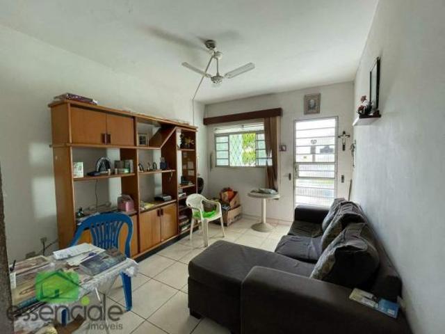 Casa com 3 quartos à venda em Contagem, no bairro Novo Eldorado