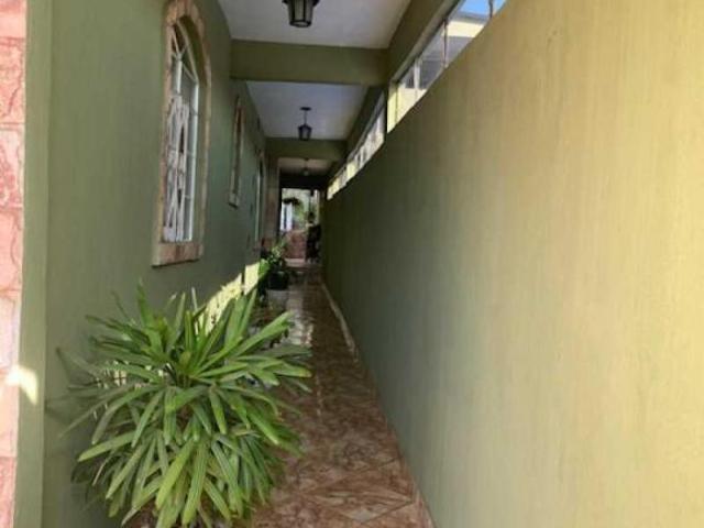 Casa com 3 quartos à venda em Contagem, no bairro Novo Progresso