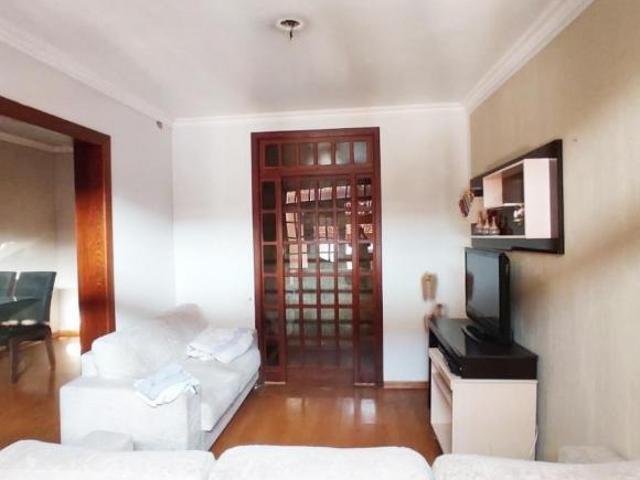Casa com 3 quartos à venda em Contagem, no bairro Novo Progresso