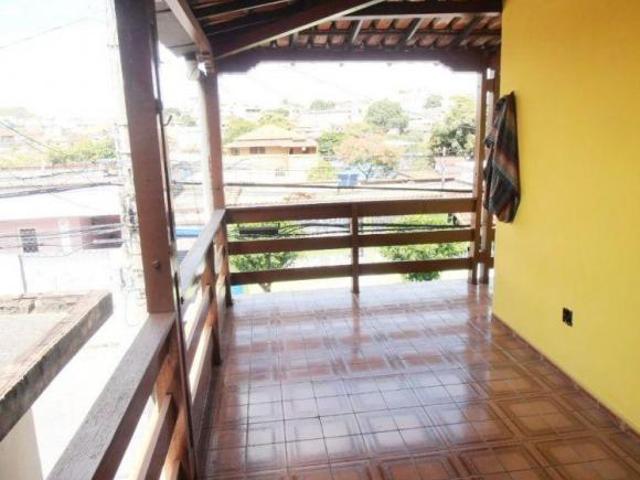 Casa com 3 quartos à venda em Contagem, no bairro Novo Riacho