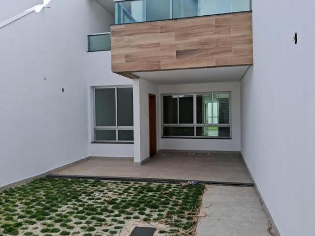 Casa com 3 quartos à venda em Contagem, no bairro Nossa Senhora De Fátima