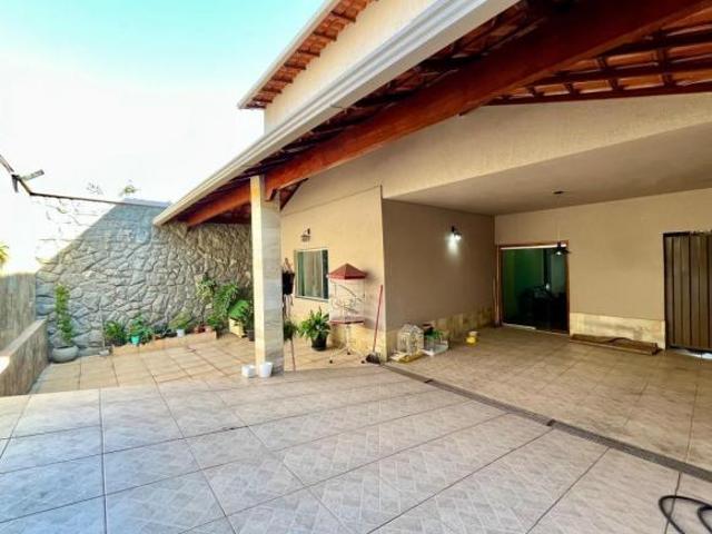 Casa com 3 quartos à venda em Contagem, no bairro Parque Recreio