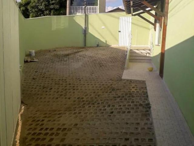 Casa com 3 quartos à venda em Contagem, no bairro Parque Xangri Lá