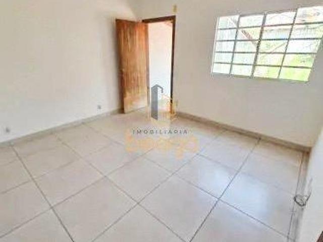 Casa com 3 quartos à venda em Contagem, no bairro Pedra Azul