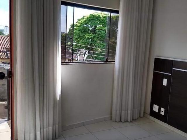 Casa com 3 quartos à venda em Contagem, no bairro Três Barras