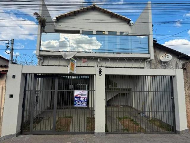 Casa com 3 quartos à venda em Contagem, no bairro Vera Cruz