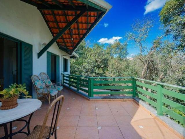 Casa com 3 quartos à venda em Cotia/SP 1000M² de Terreno