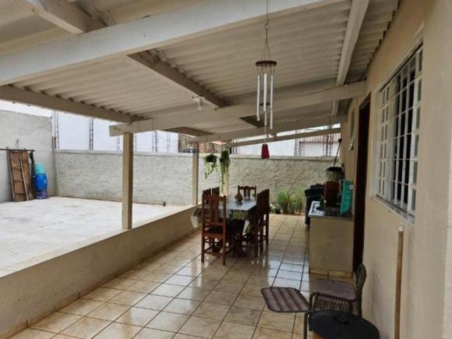 Casa com 3 quartos à venda em Fernandópolis, no bairro Higienópolis