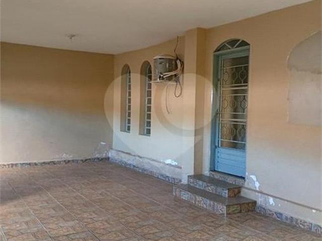 Casa com 3 quartos à venda em Geraldo correia de carvalho SP