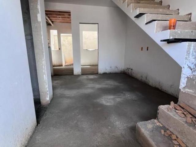 Casa com 3 quartos à venda em Ibirité, no bairro Camargos