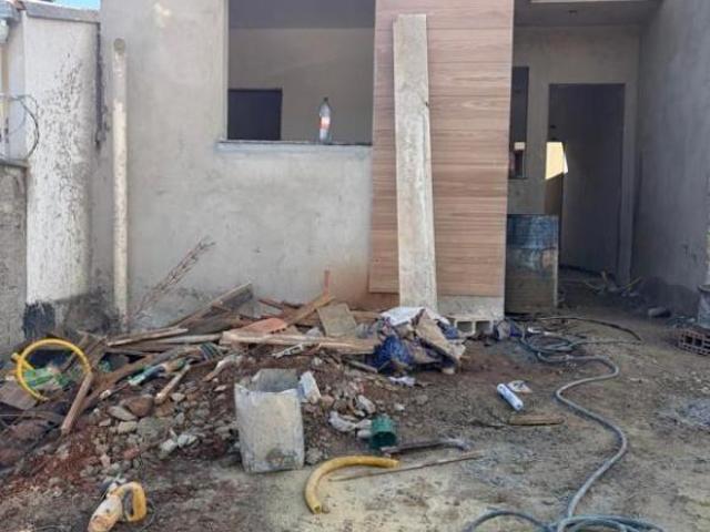 Casa com 3 quartos à venda em Ibirité, no bairro Camargos