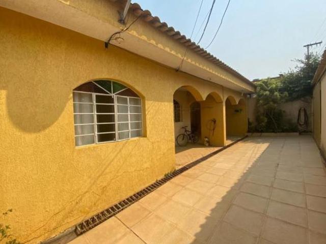 Casa com 3 quartos à venda em Ibirité, no bairro Lago Azul 2ª Seção