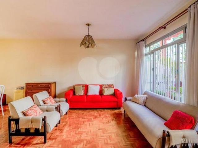 Casa com 3 quartos à venda em Indianópolis SP