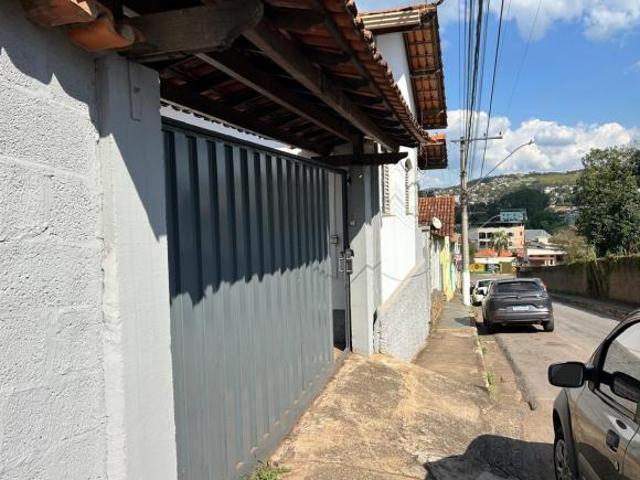 Casa com 3 quartos à venda em Itabirito, no bairro Santa Efigênia